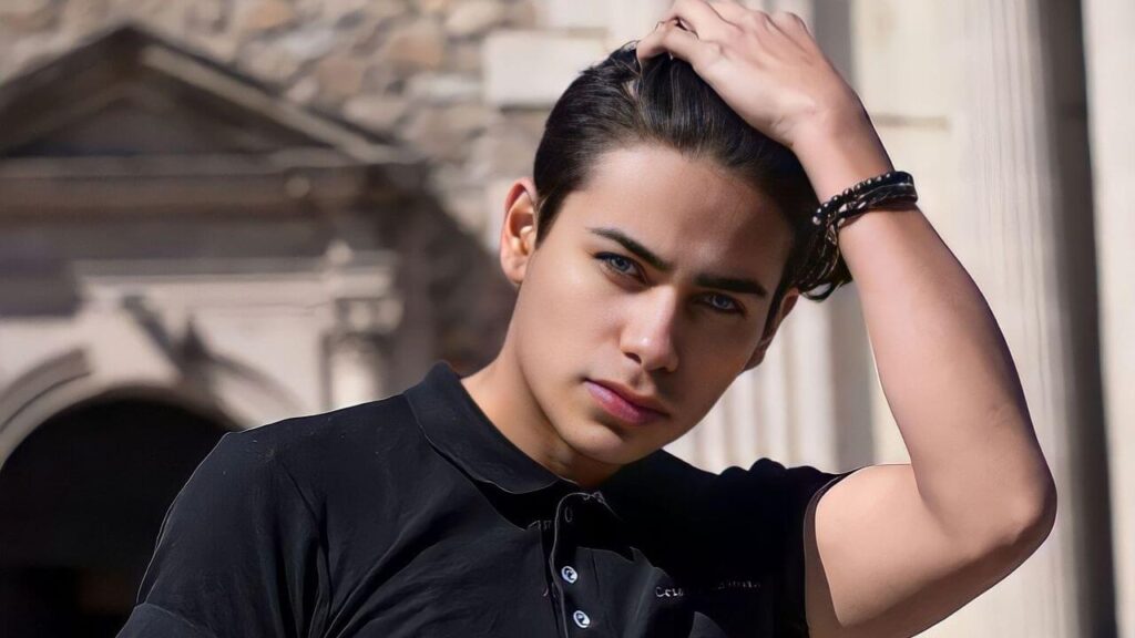 AGAによるM字はげは治らない？治療法やセルフケアを紹介します！ - 名医のチョイス